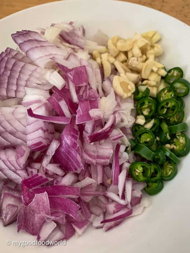 Easy Besan Shimla Mirch Recipe - MyGoodFoodWorld