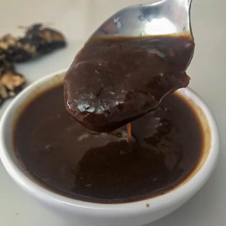 Homemade Tamarind Pulp in 15 minutes - MyGoodFoodWorld